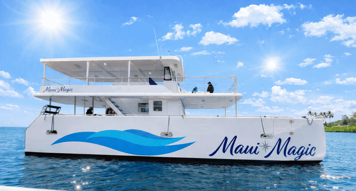 Morning Molokini Adventure Snorkel - Maui Magic Snorkel - Molokini ...